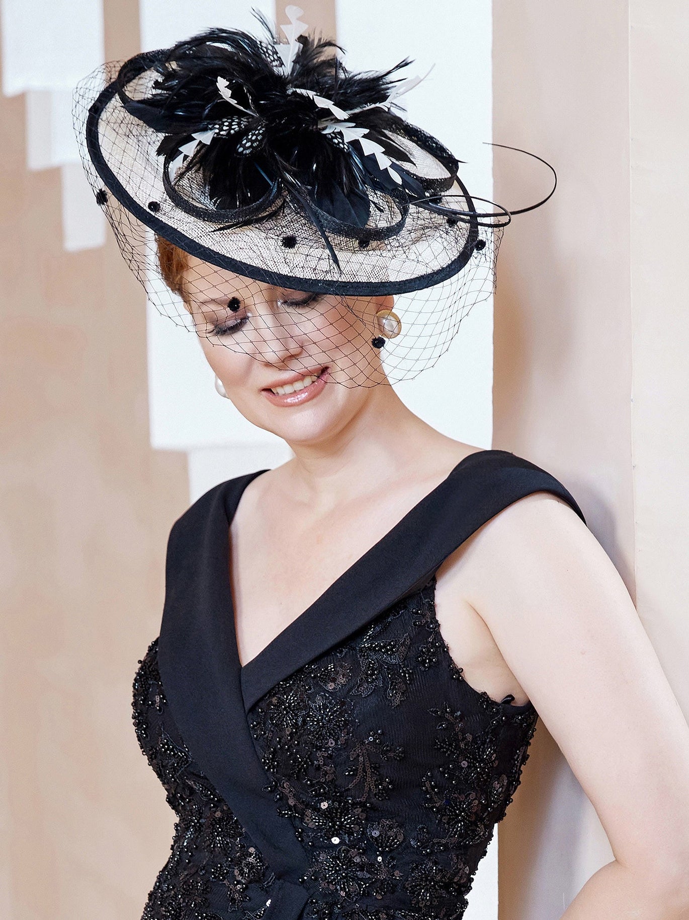 Chapeaux de banquet avec plumes – BABARONI FR